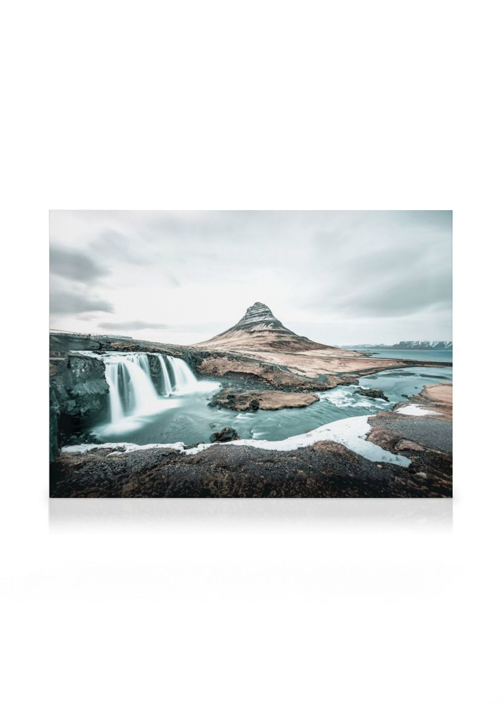 Kirkjufellsfoss vattenfall canvastavla i island naturmotiv | Poster ...