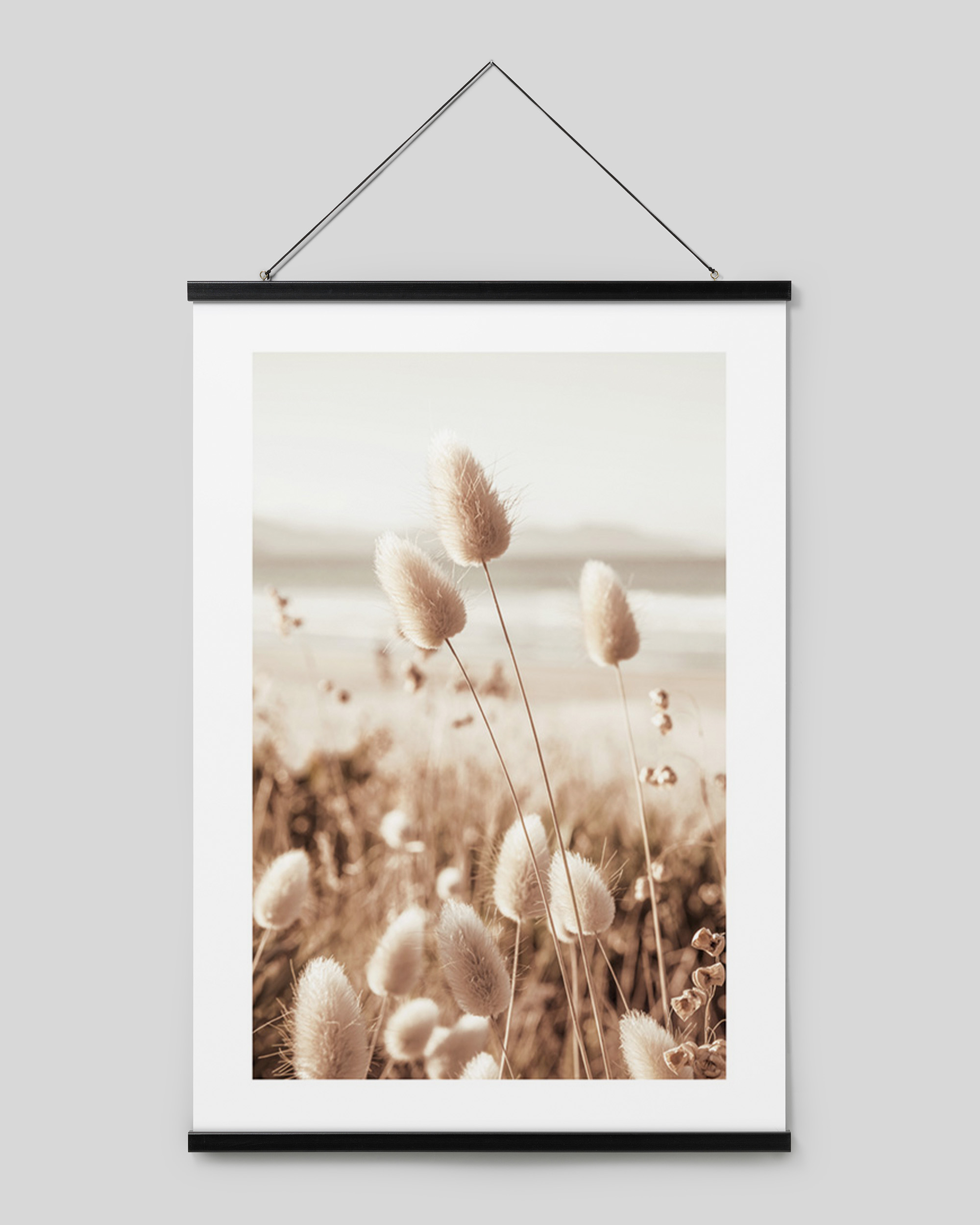 Poster Hanger Black 28 with Modern Design | Poster Store US