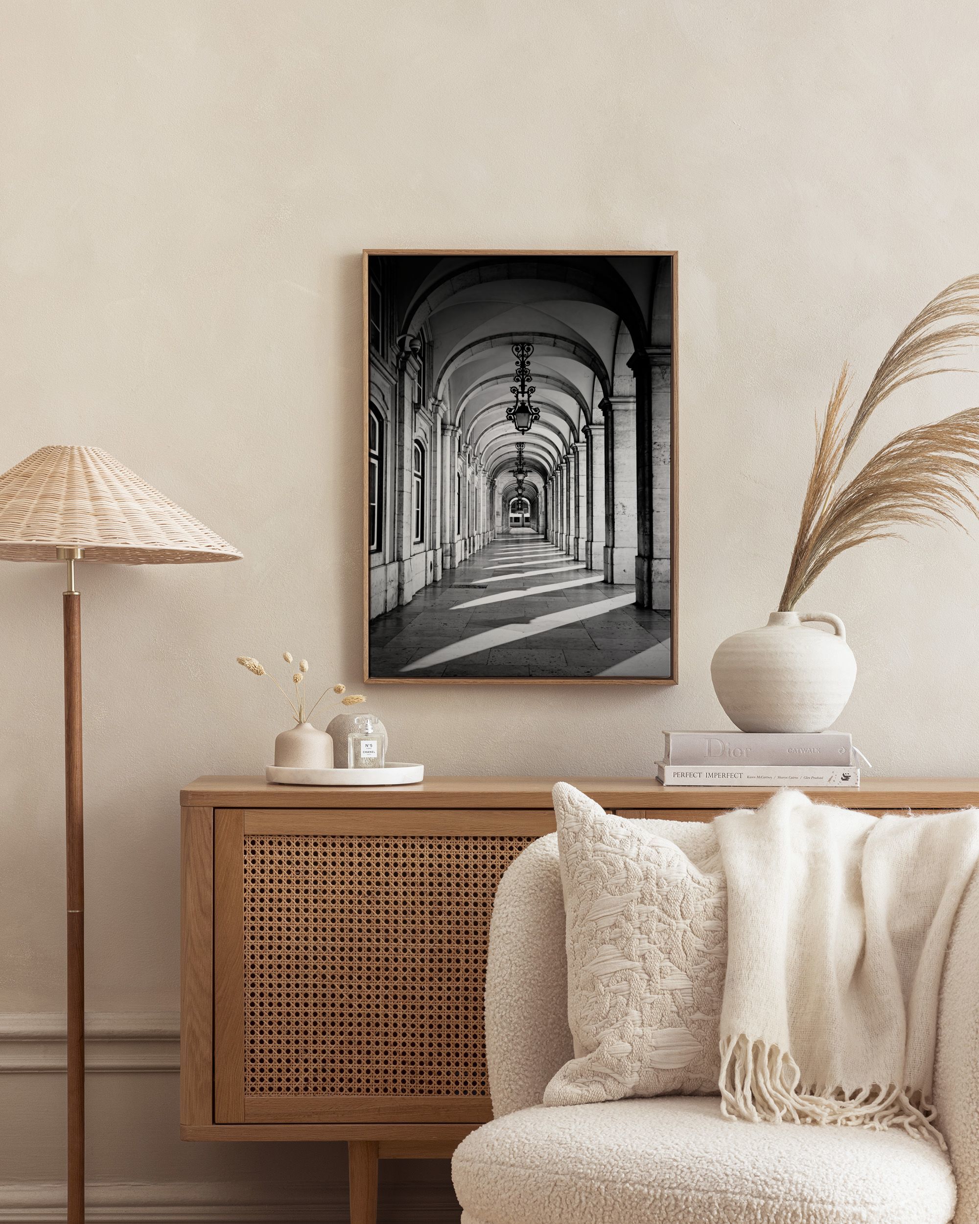 Arched Corridor - Black White Poster | Stone Archway | posterstore.de